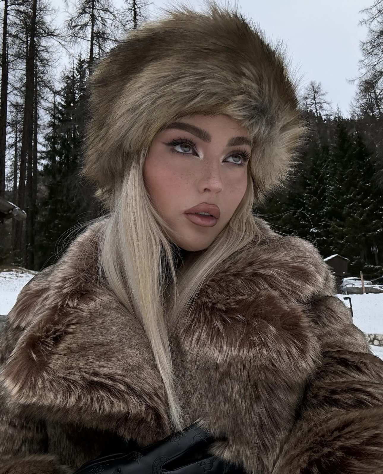 «Русская эстетика» (slavic girl) – главный тренд социальных сетей прямо ...